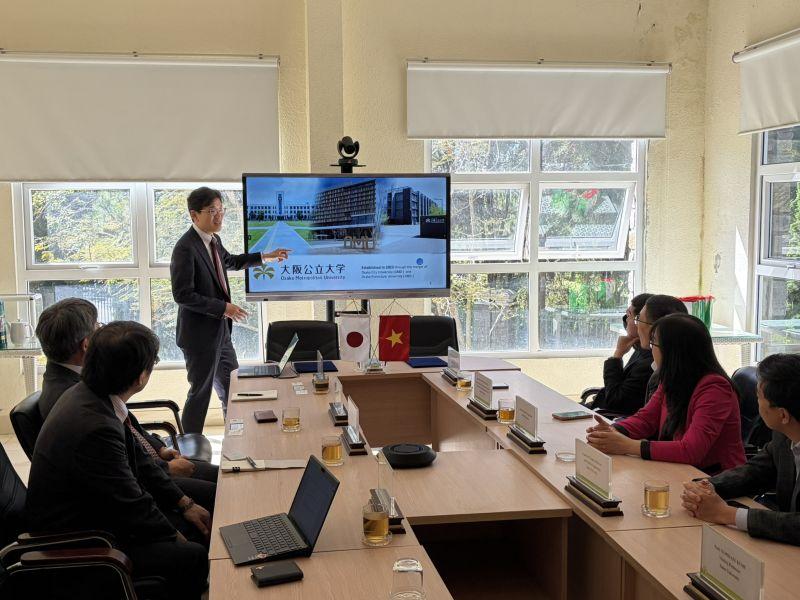 MOU Signing Ceremony with Dalat University | Osaka Metropolitan University